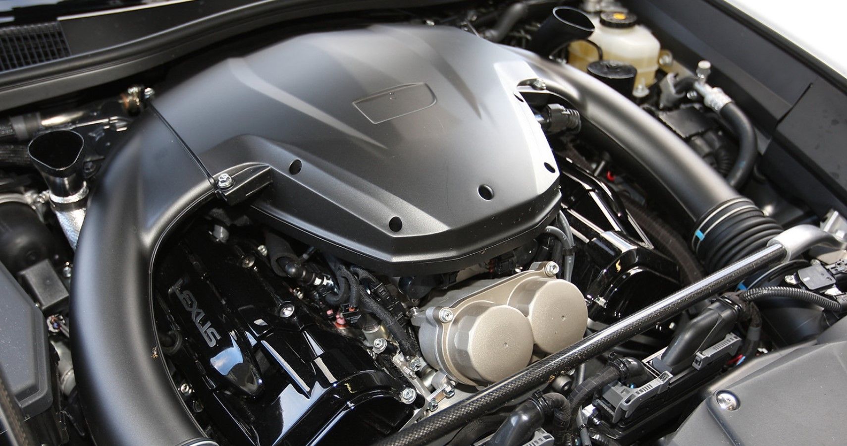 10 Reasons Why The Lexus LFA Is Worth Every Penny