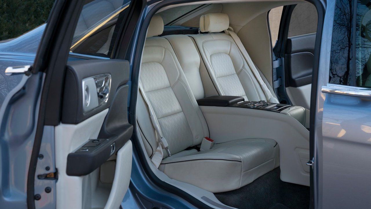 8 Coolest Features Of The 2020 Lincoln Continental