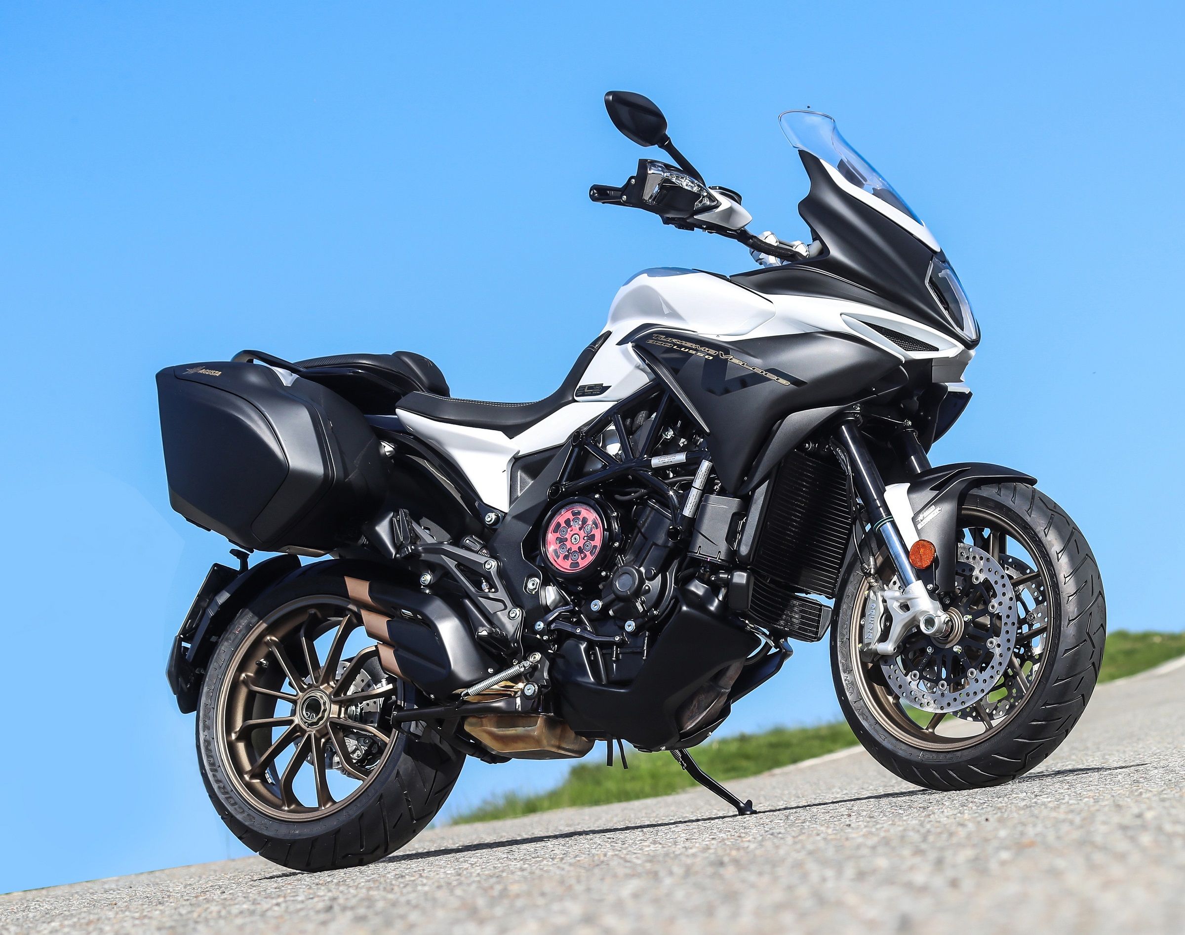 10 Reasons Why We Love The MV Agusta Turismo Veloce Lusso SCS