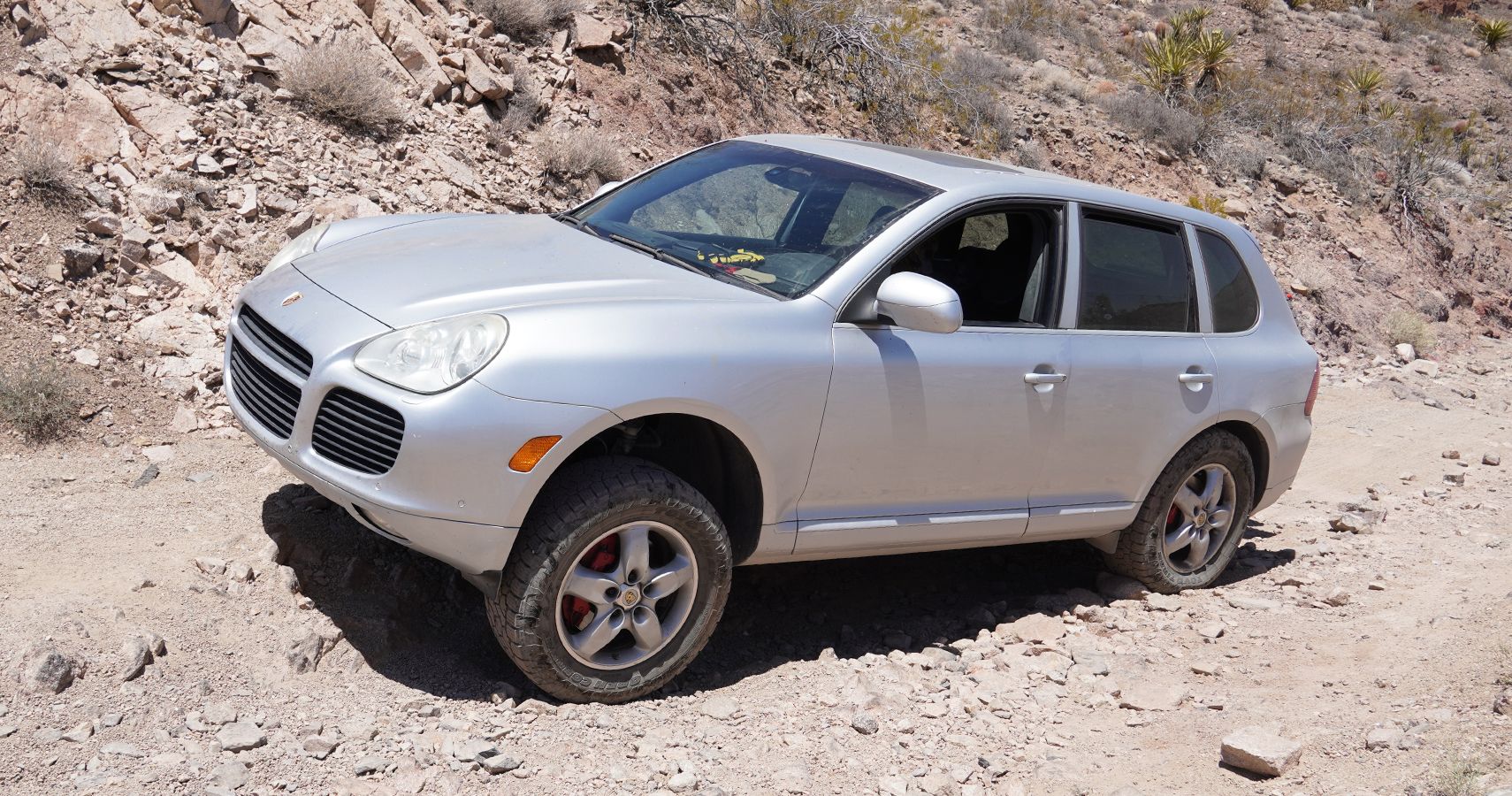 Off-Road Legends: Porsche Built The 959 To Dominate Dakar... And The World