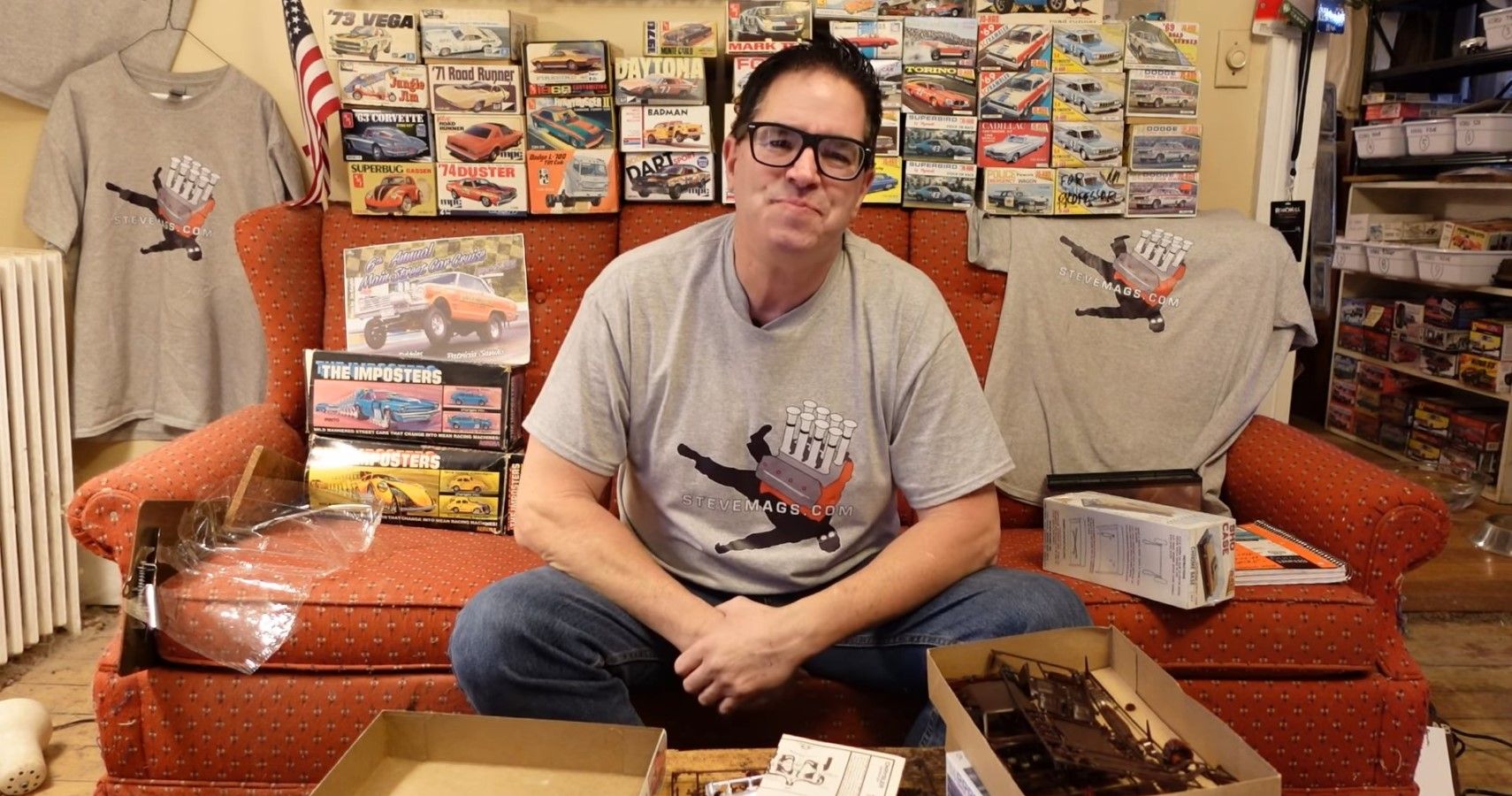 YouTuber Gets Nostalgic Unboxing Some Rare Jo-Han Plastic Model Kits