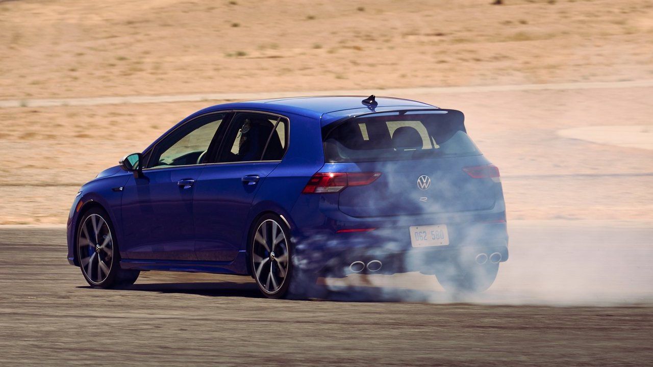 2021 Volkswagen Golf R Vs 2021 Honda Civic Type R: Which Hot Hatch To ...