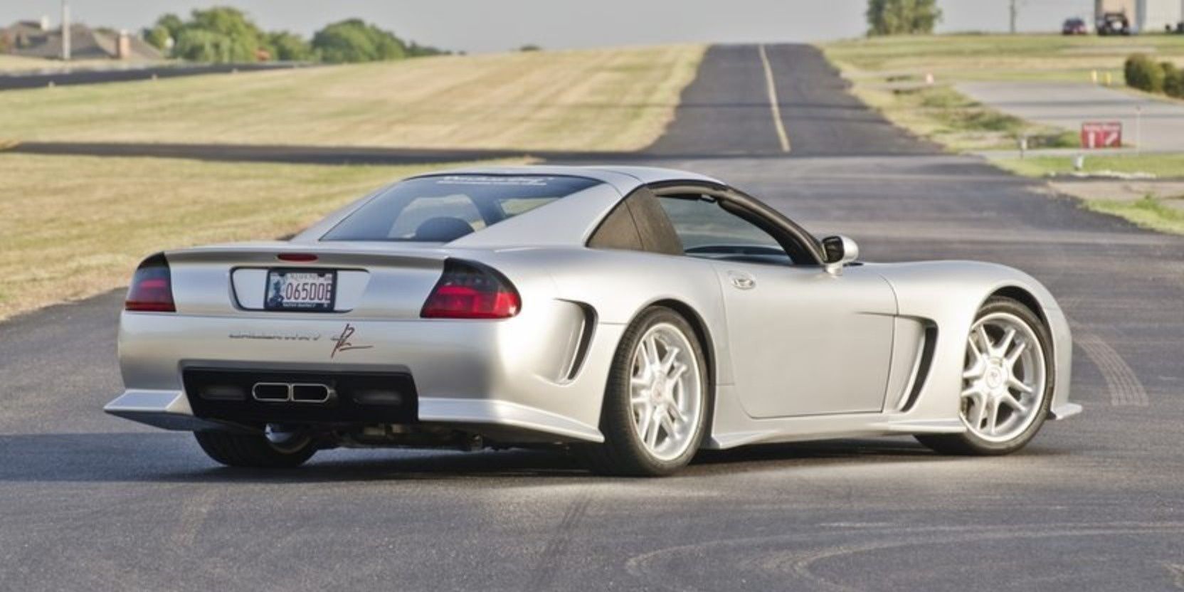 10 Low-Volume Sports Cars That Don’t Deserve To Be Forgotten