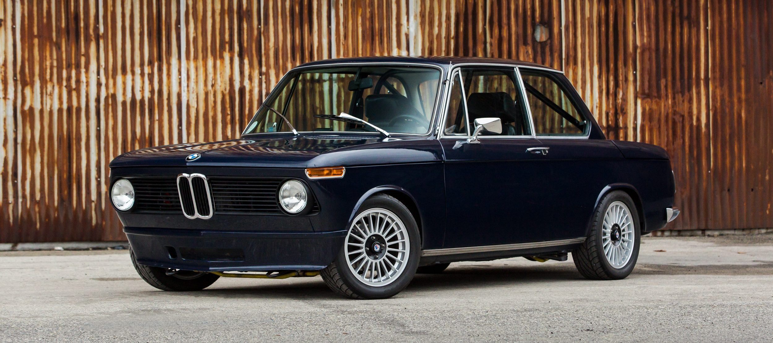 10 Classic Sports Cars That Can Keep Going For Years