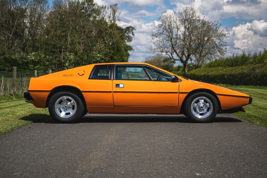 People Think These European Classic Cars Are Awesome... They're Not