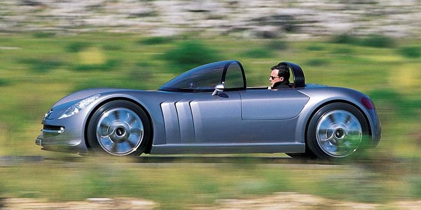 10 French Cars That Look Cool, But Should Never Be Bought By Anyone