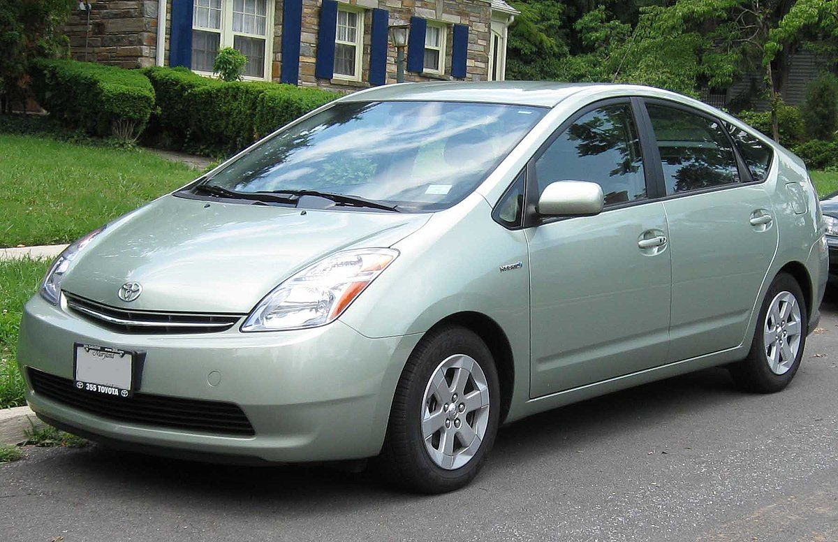 10 Most Overrated Cars From The 2000s