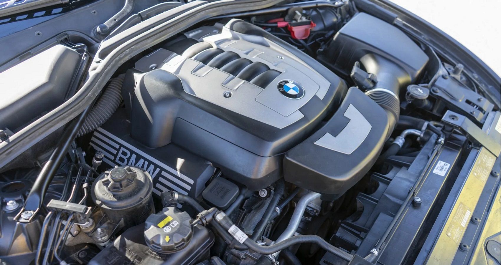 These Are 9 Of The Least Reliable V8 Engines Ever Made
