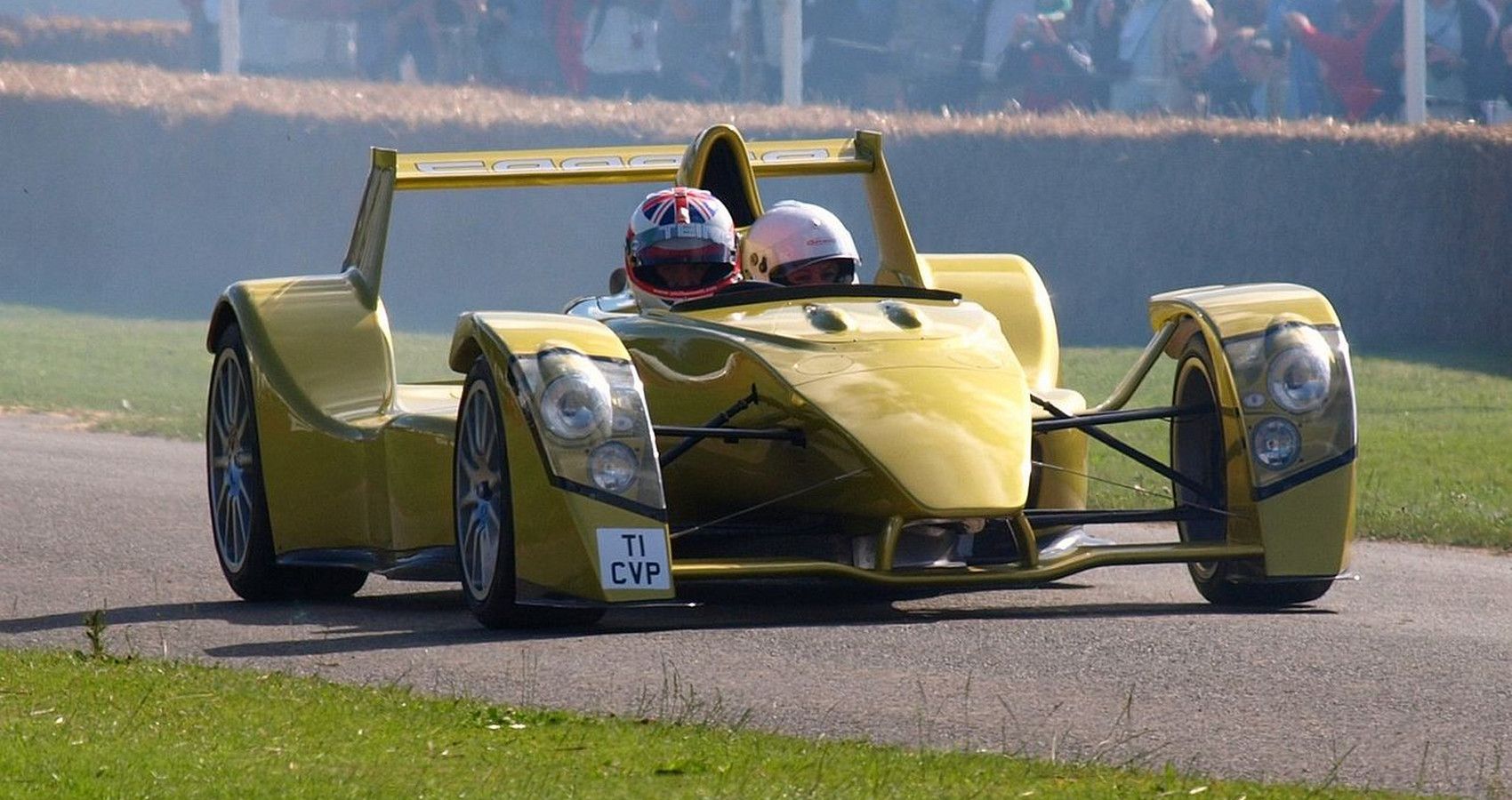 These Are The 10 Craziest Sports Cars To Ever Emerge From Europe