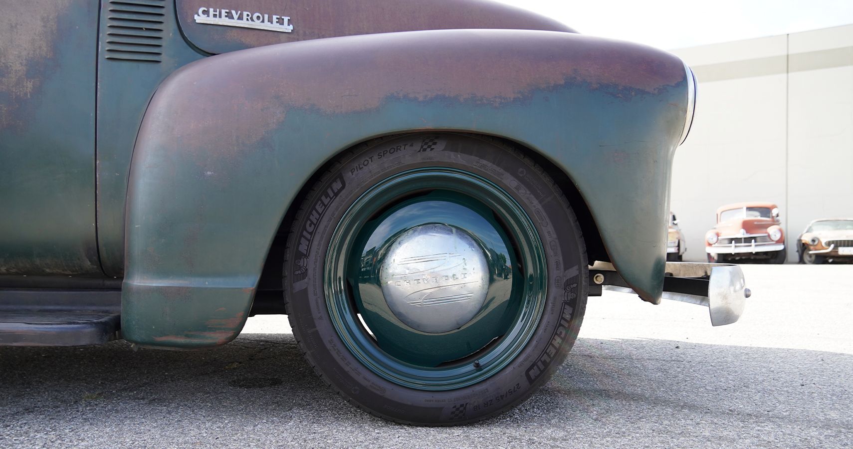 Icon Thriftmaster Derelict Review: The Best Of Old And New In One ...