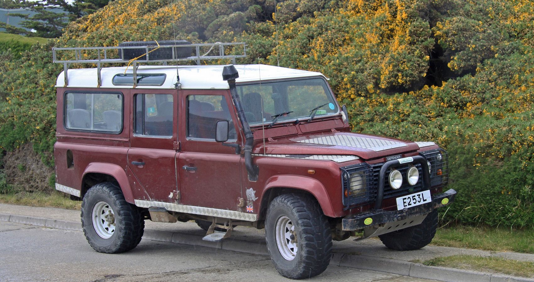 9 Retro-Styled Cars That Actually Look Better Than The Original Classics