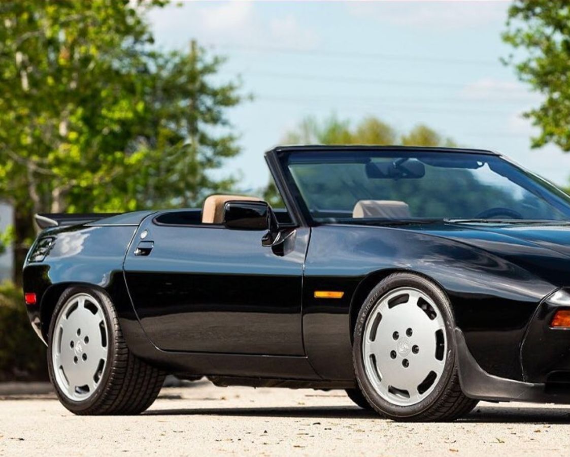 Renderer Creates Spyder Version Of Porsche 928