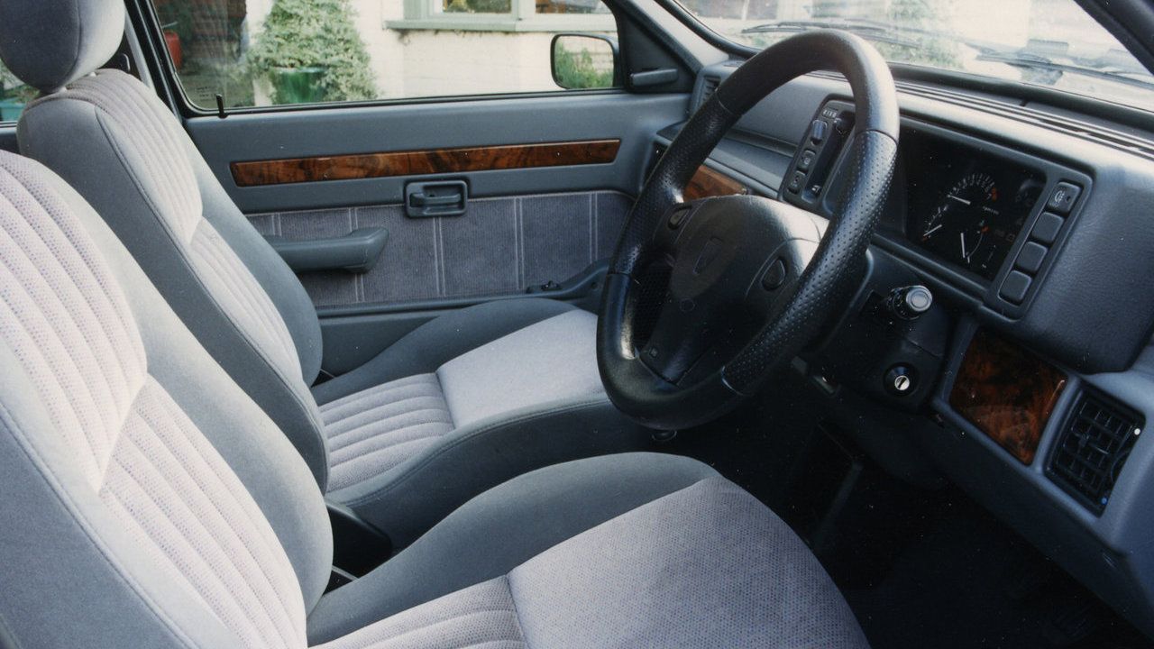 10 Convertibles We'd Be Ashamed To Drive