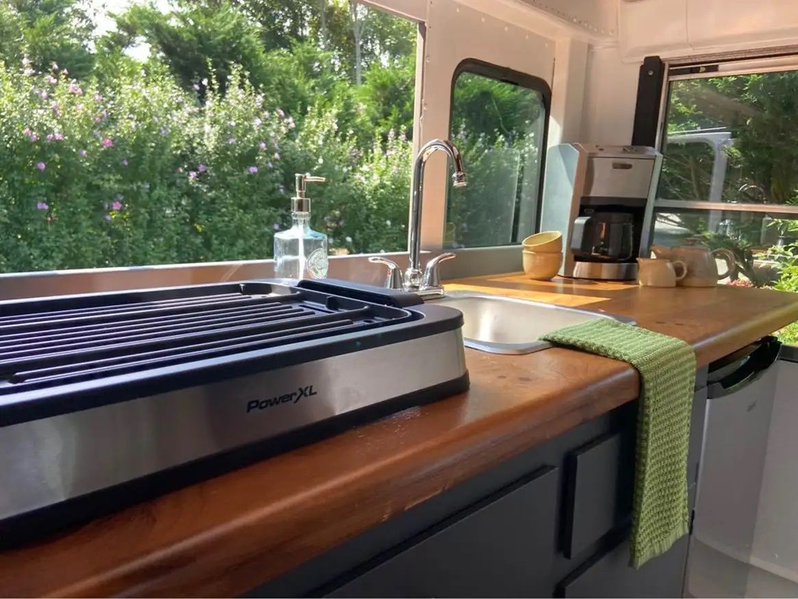 This Amazing School Bus RV Conversion Is Nicer Than The Average Home