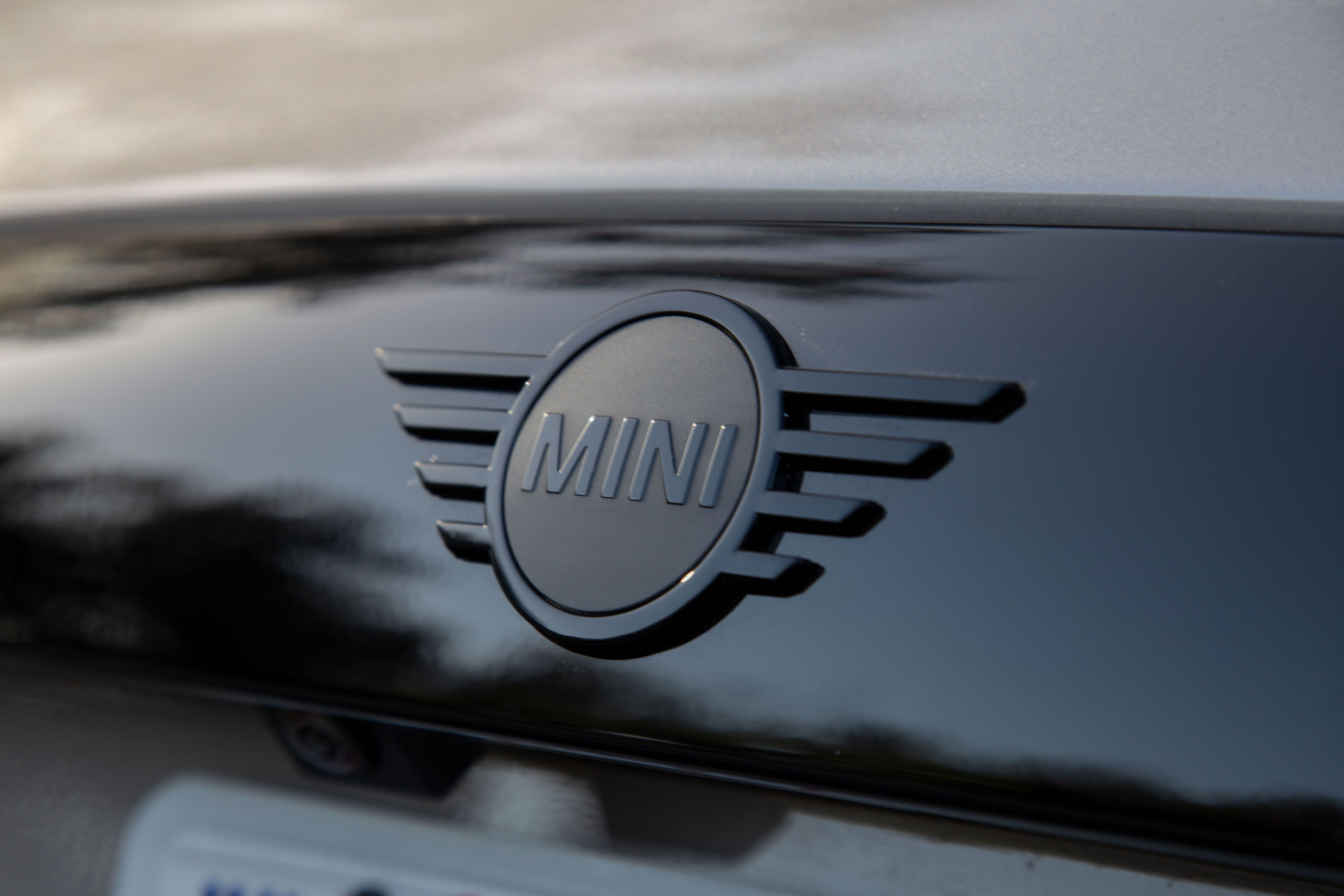 2022 Mini Cooper JCW Review: Capable Hot Hatch With Tons Of Character