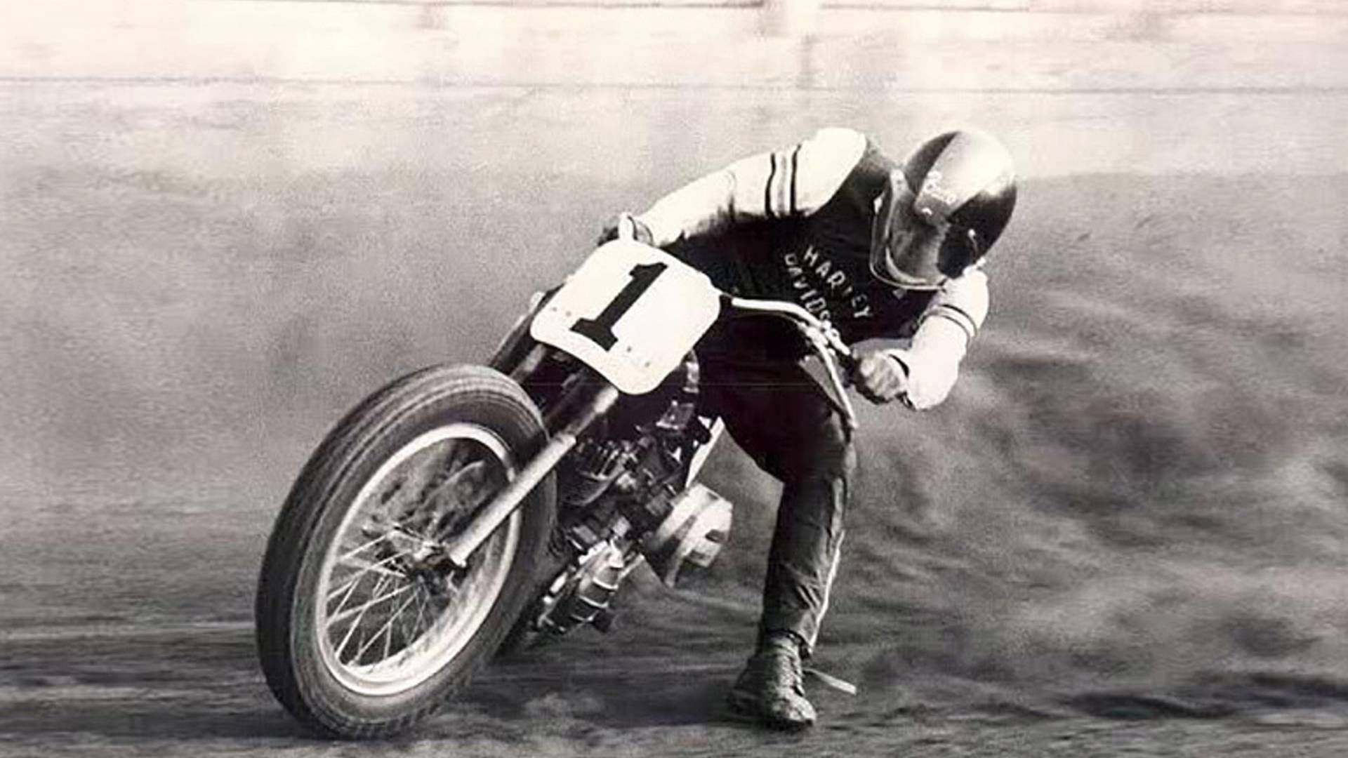 10 Things You Should Know About Flat Track Racing