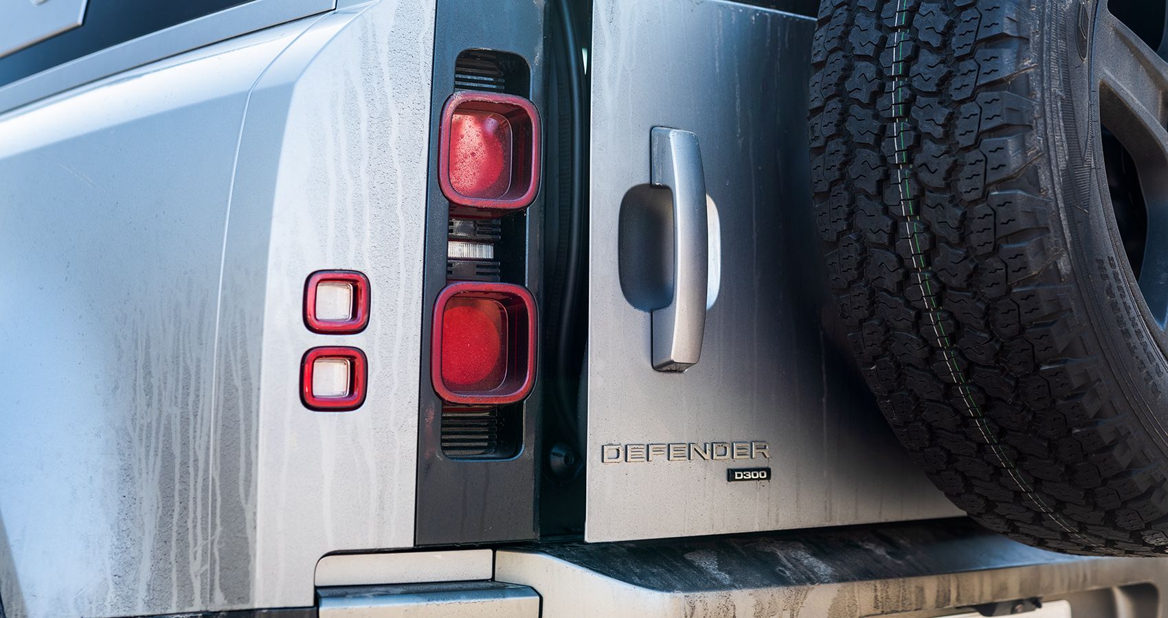 The Land Rover Defender’s Fanciest Features You Probably Didn’t Know