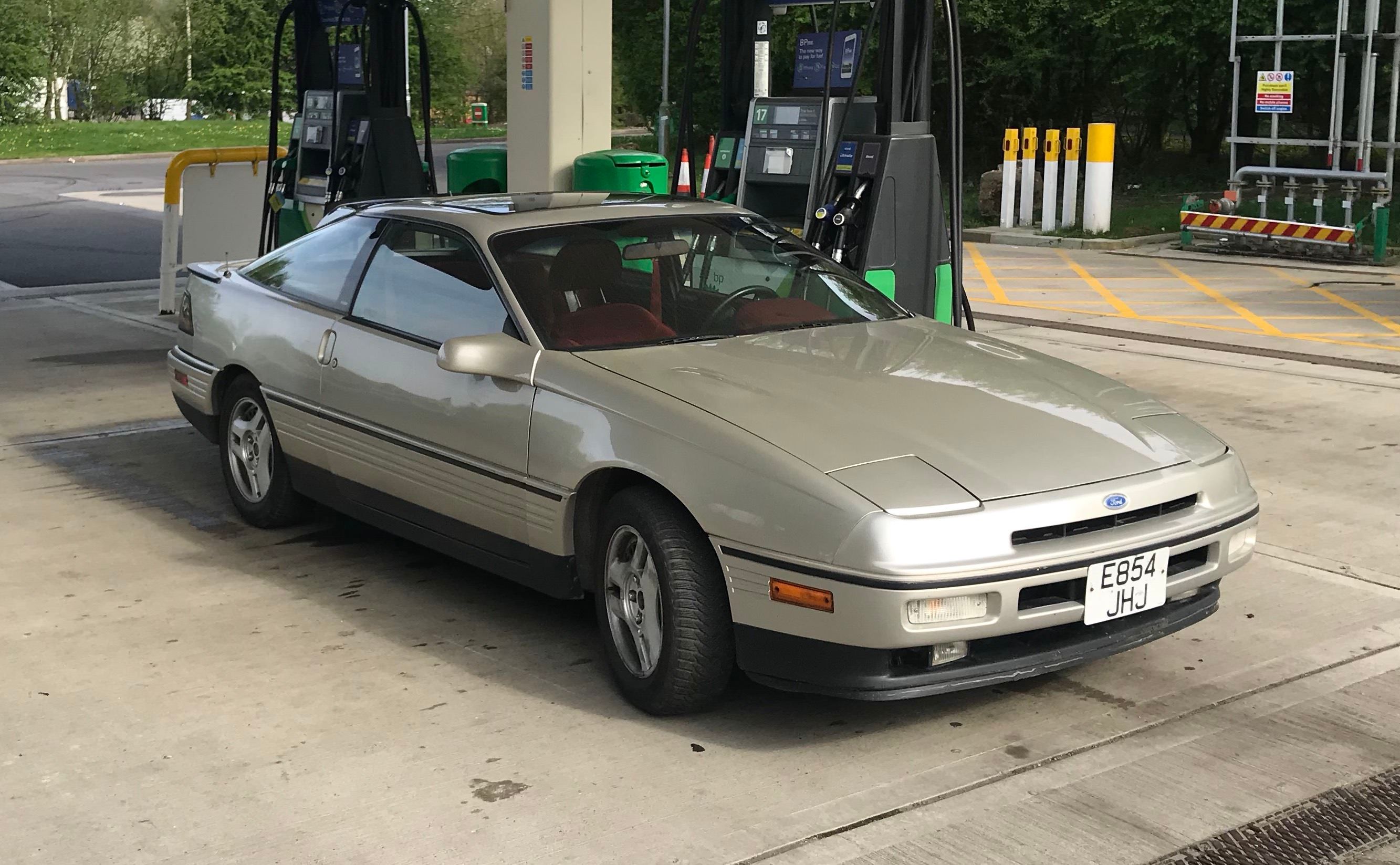 7 Things We Love About The Ford Probe (2 Reasons Why We'd Never Buy One)