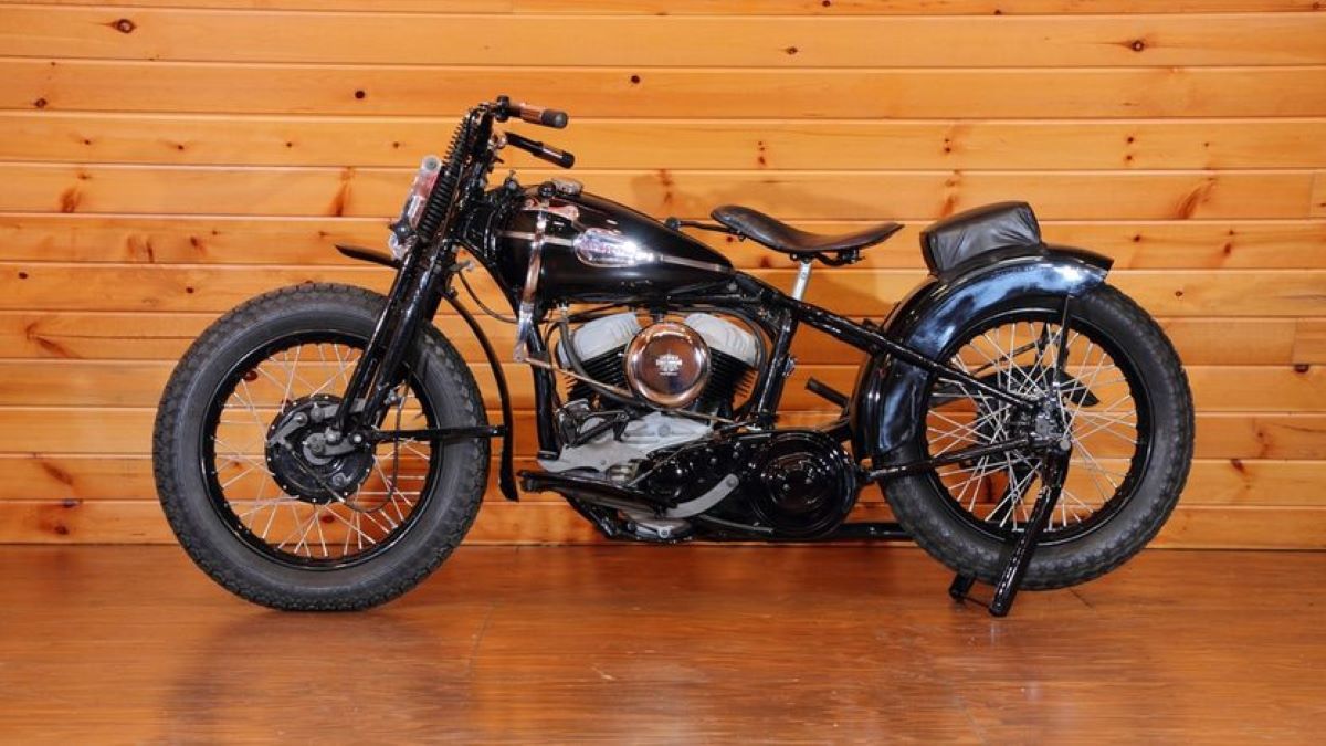 10 Classic Harley-Davidson Motorcycles That Defined An Era