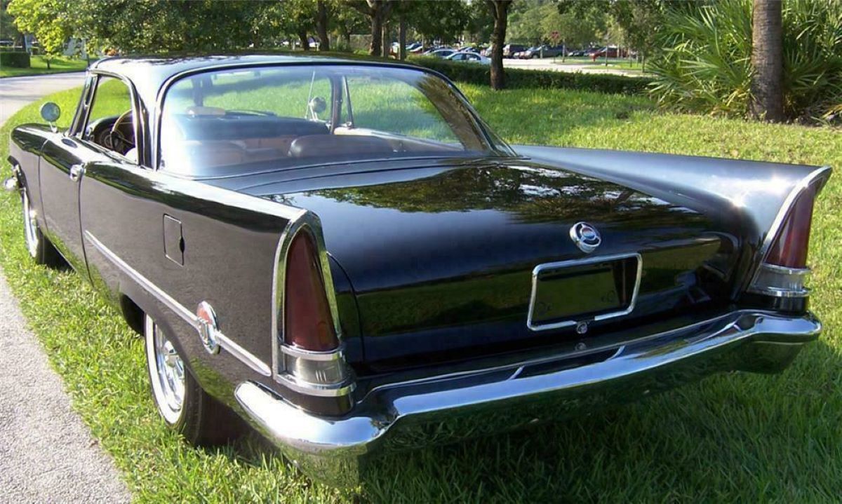 10 Reasons Why The 1957 Chrysler 300C Is Awesome