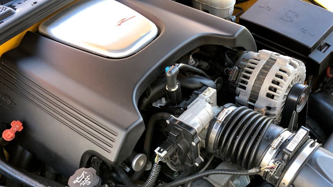 Here's What Makes The 2004 Chevrolet SSR One Of The Most Unusual Cars ...