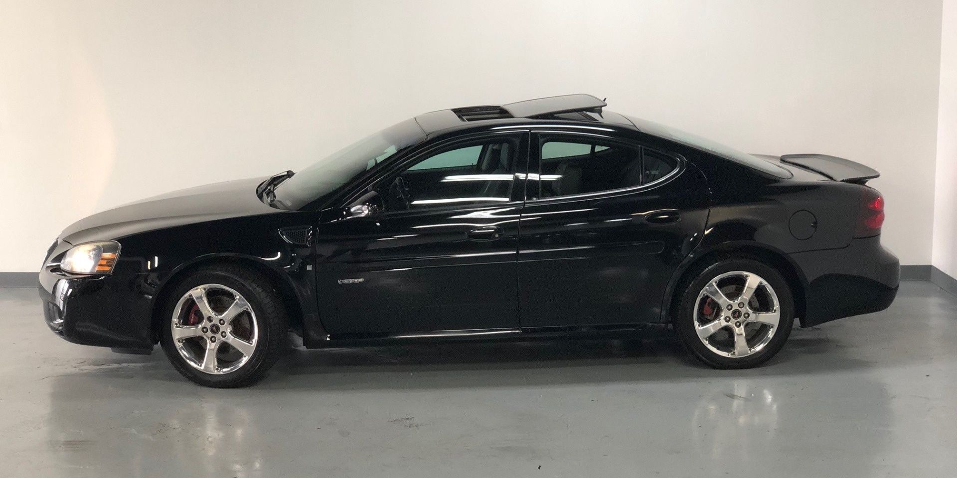 Why The Pontiac Grand Prix GXP Was One Of The Coolest American Sleepers ...