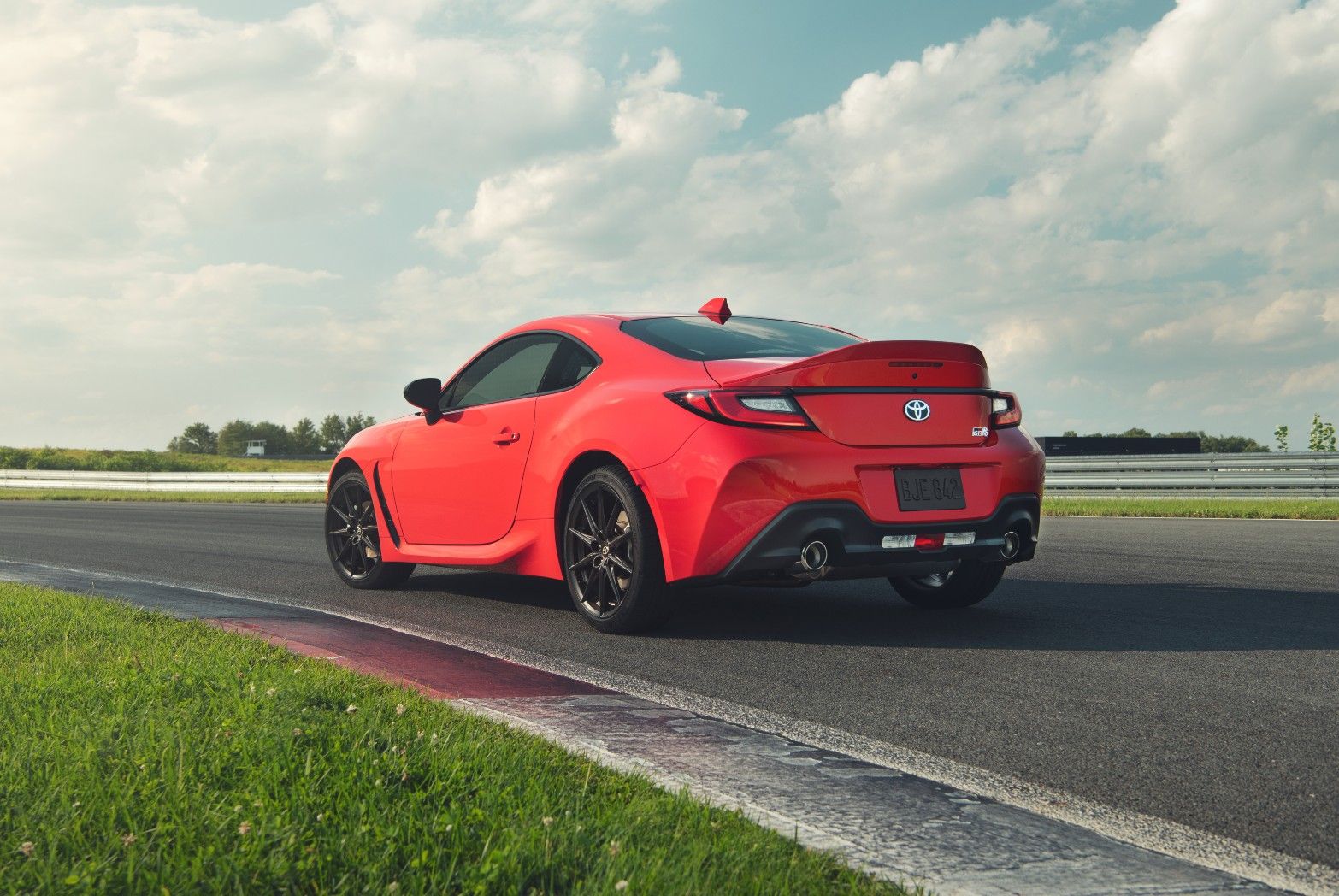 10 Reasons Why The 2022 Toyota Gr86 Is The Perfect Sports Car For ...