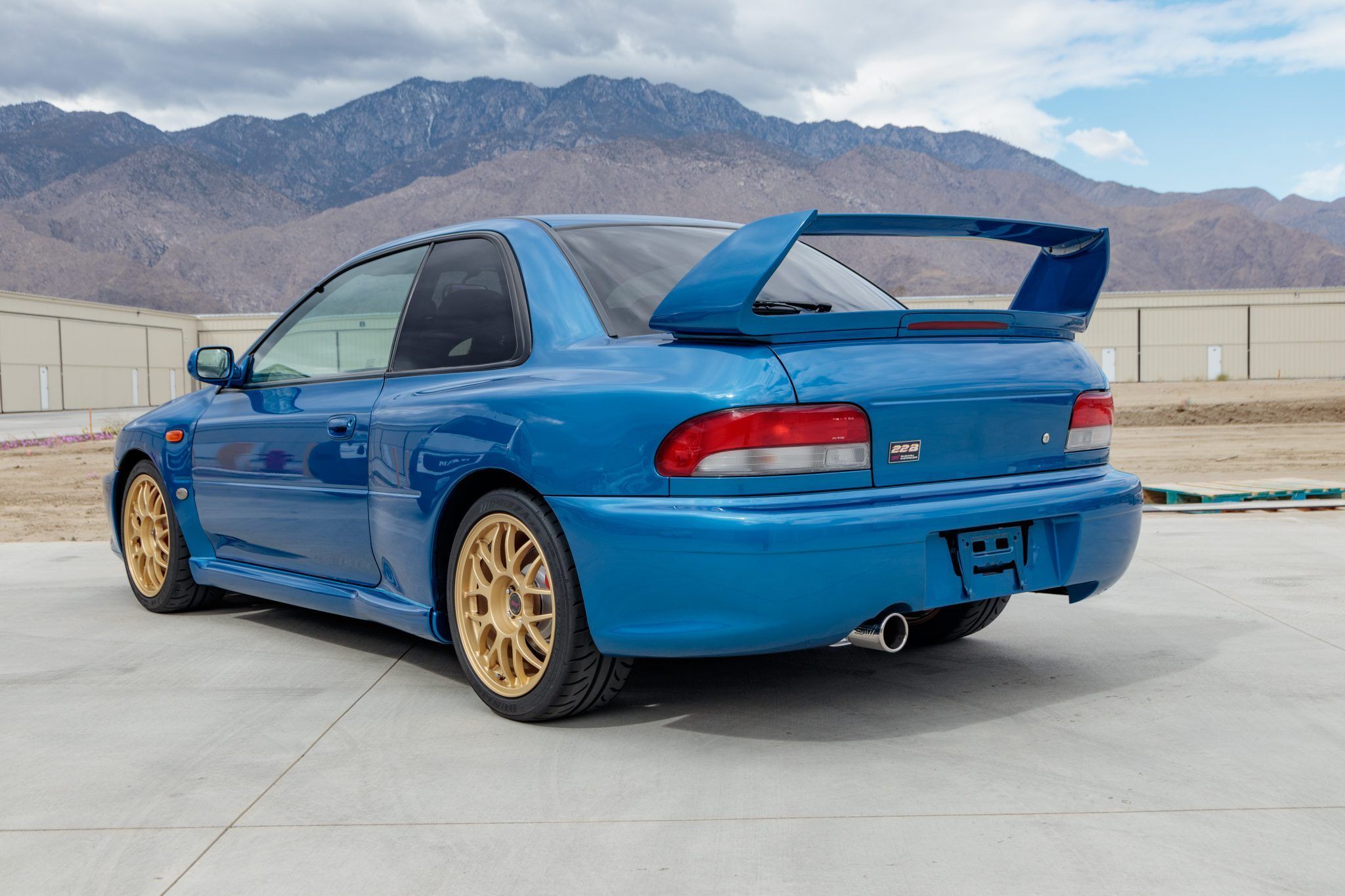 10 Things We Just Learned About Prodrive's P25 Subaru Impreza 22B