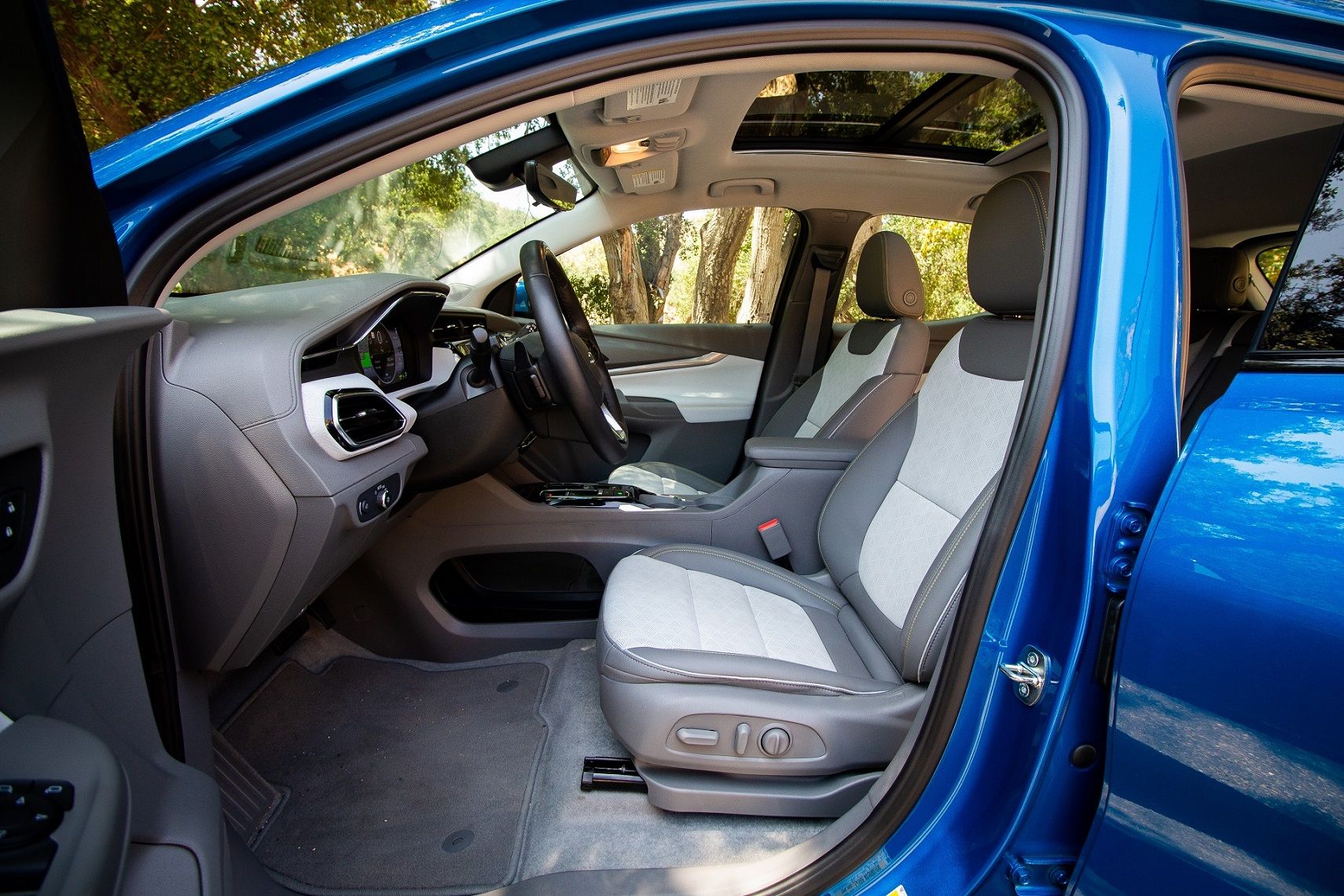 2023 Chevrolet Bolt EUV Review: The Cheapest Electric Crossover On Sale ...