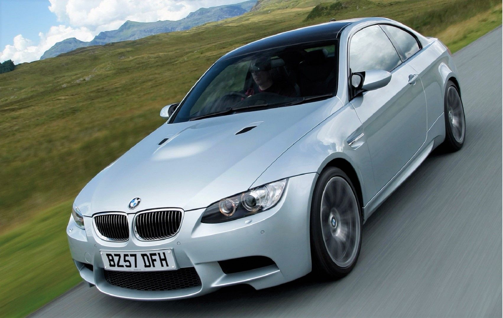 9 German Performance Cars From The 2000s That Can Easily Be Daily Driven