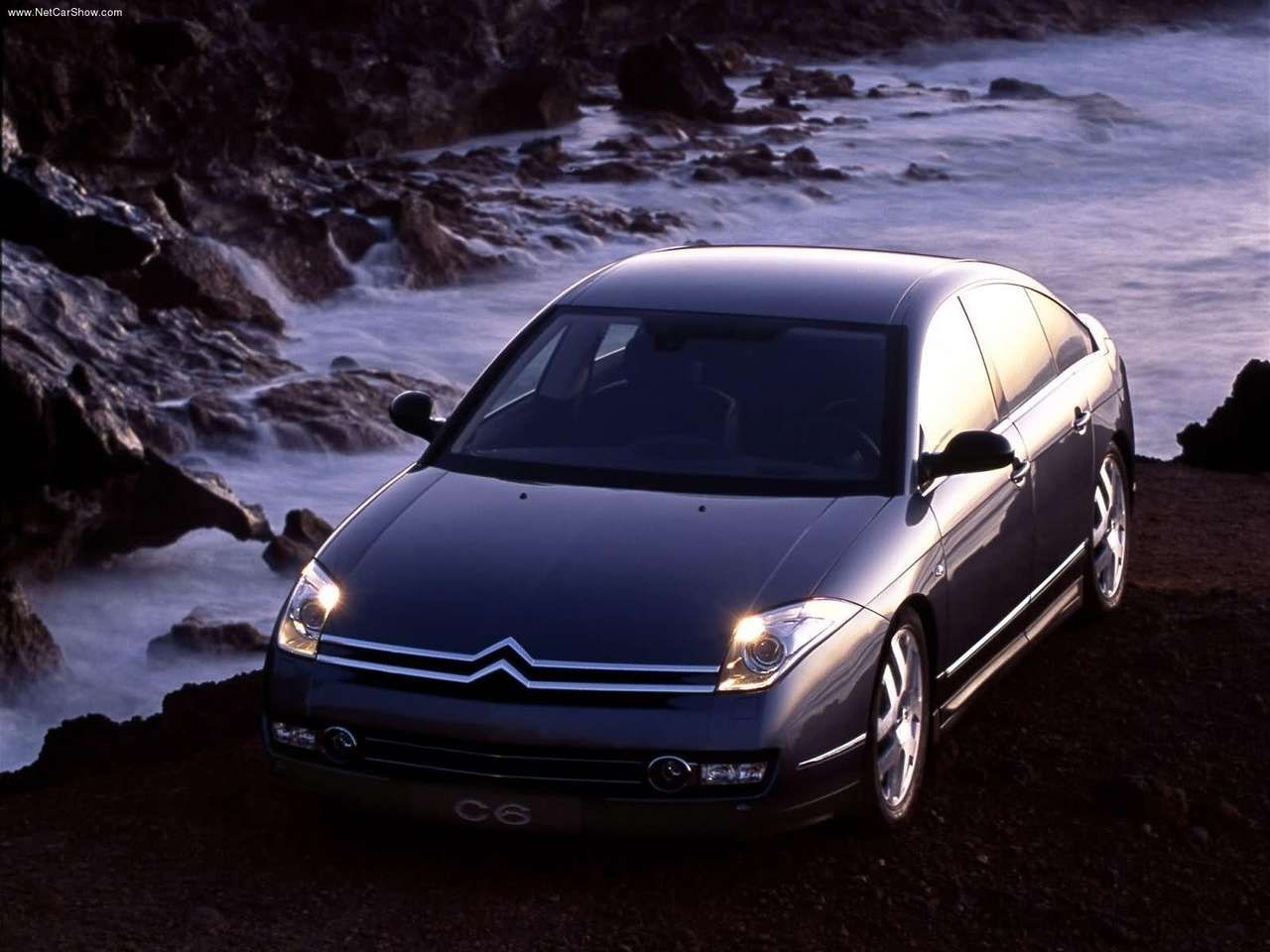 8 Things We Love About The Citroen C6 (2 Reasons Why We Wouldn't Buy One)