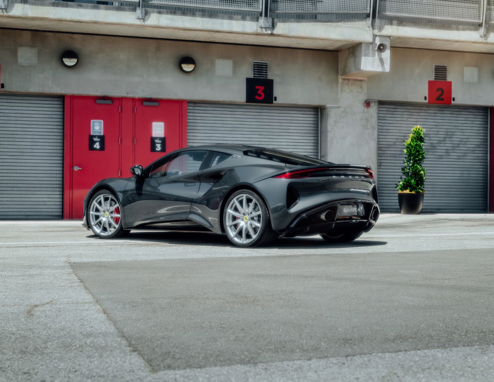 10 Things Gearheads Should Know About The Lotus Emira