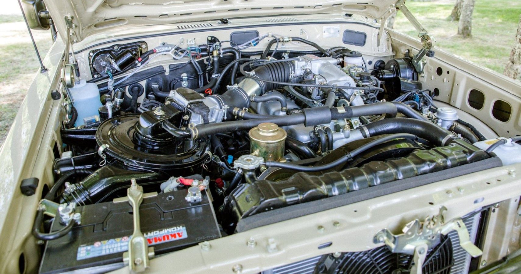 Check Out This Fully Restored 1990 Toyota Land Cruiser FJ62