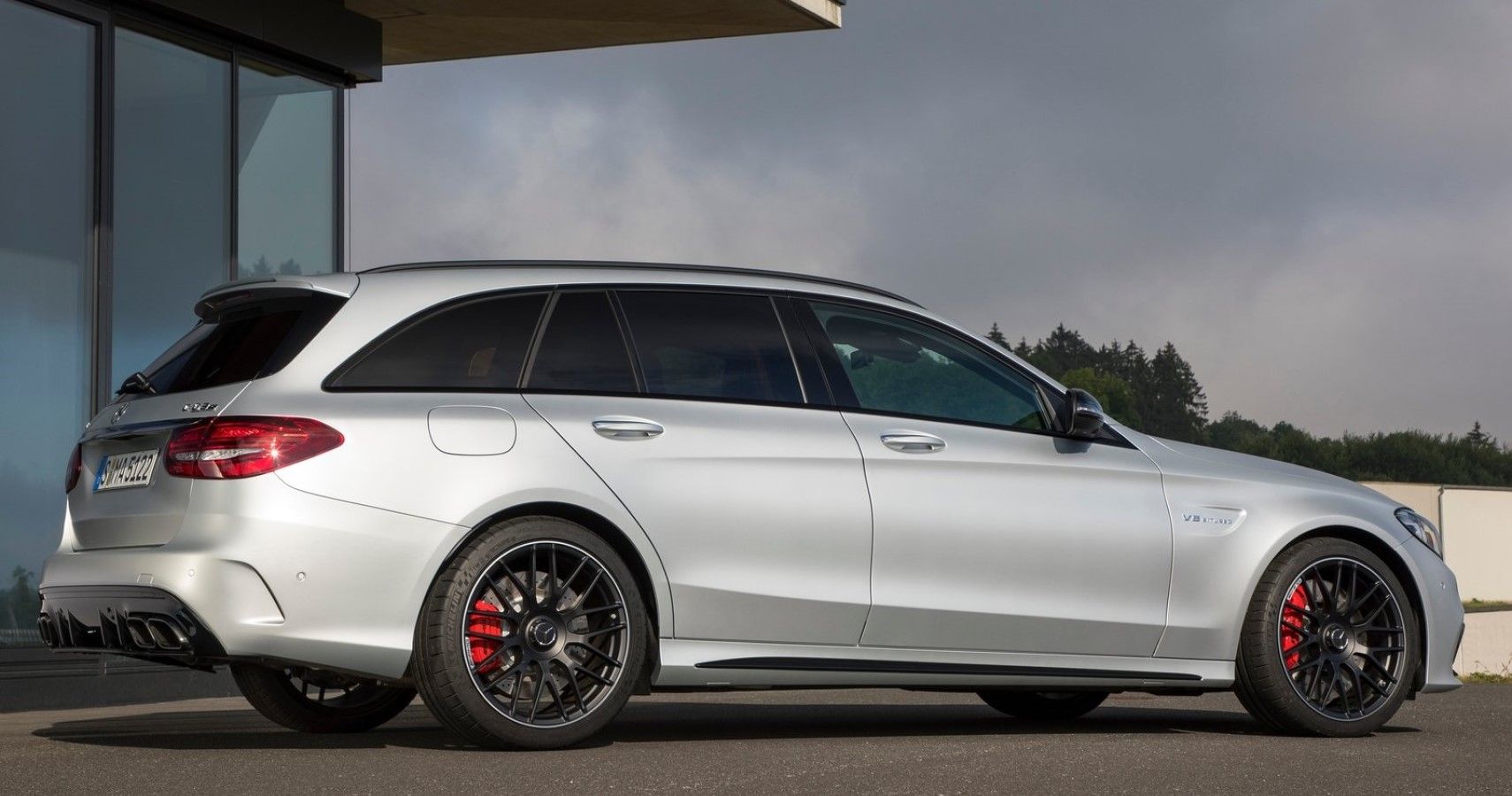 Why We Wish The Mercedes-AMG C63 Wagon Was Sold In The US