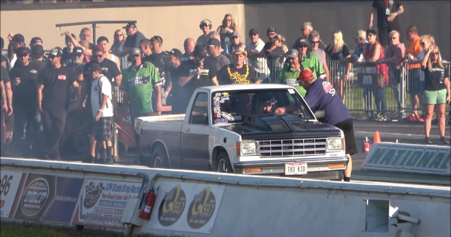 Watch This Chevrolet S10, Nicknamed Billy The Kid Wheelie Down The Drag ...