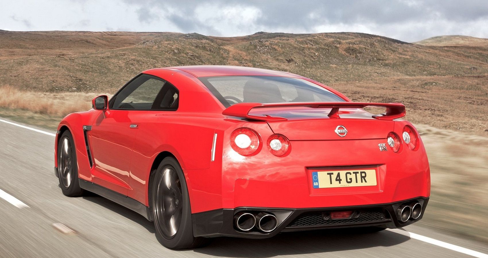 These Are The 10 Most Reliable Performance Cars From The 2000s
