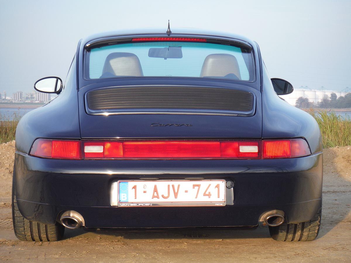 10 Things We Love About The Porsche 993