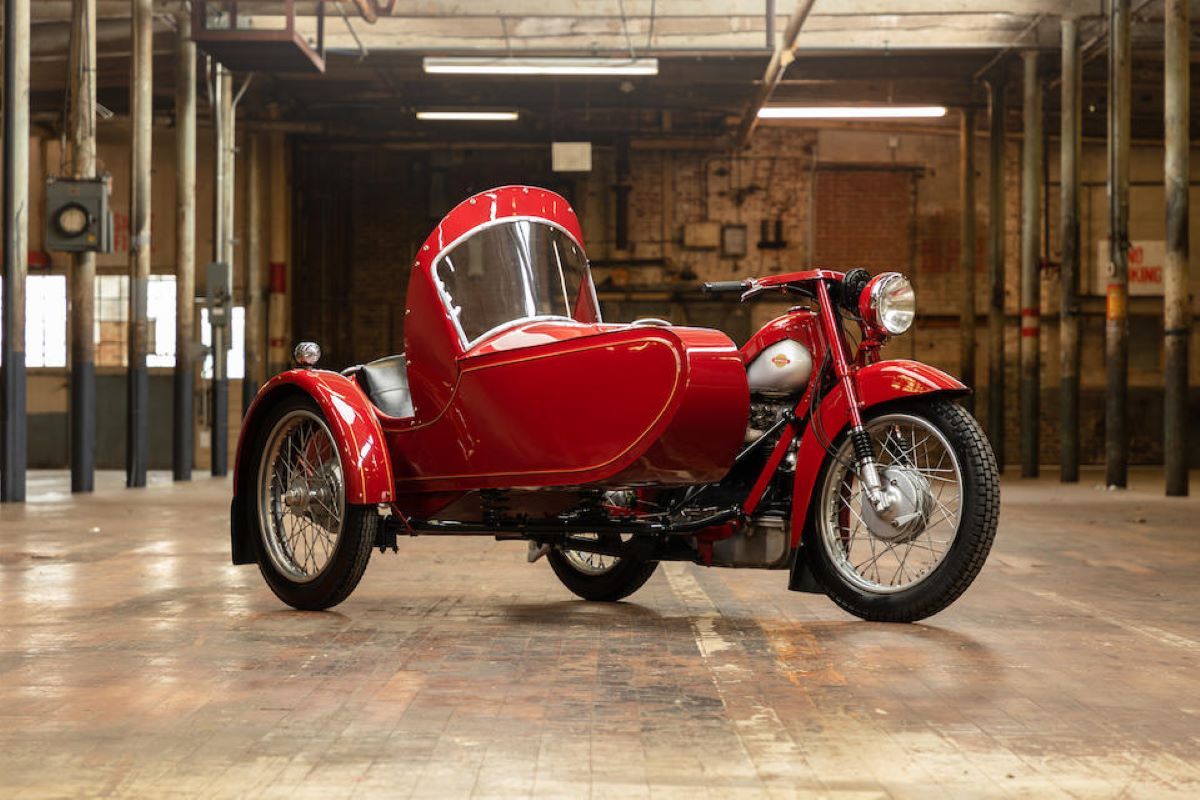 These Are The Coolest Motorcycles Owned By Steve McQueen