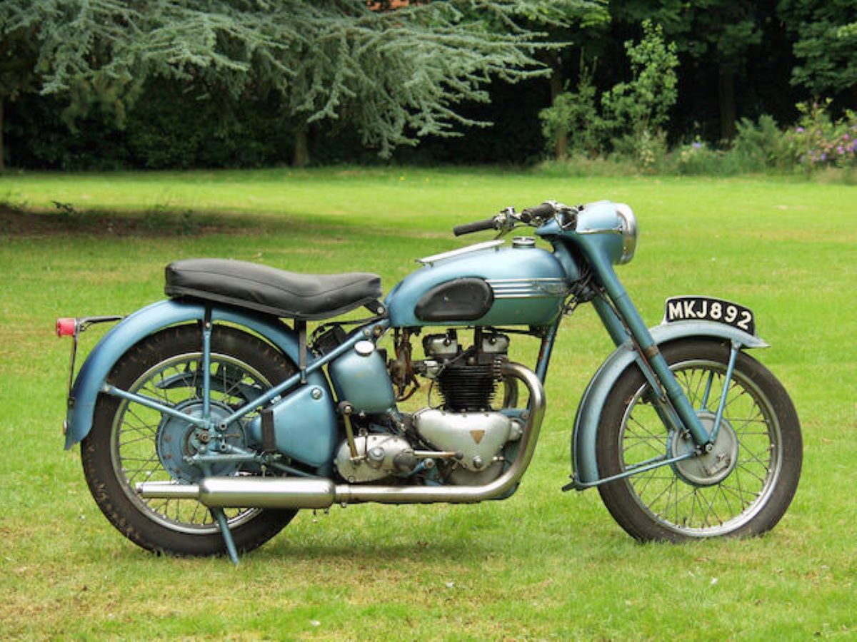 10 Awesome Classic Motorcycles You Should Buy Now And Keep Forever