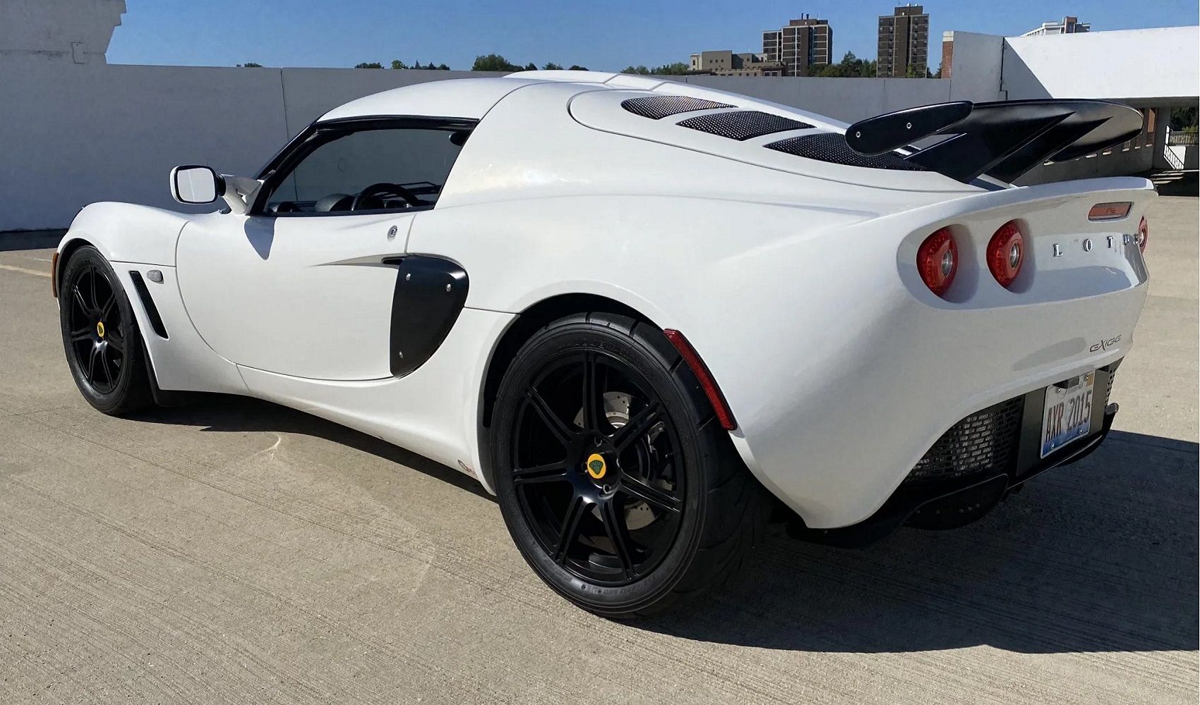 5 Reasons Why We Love The Opel Speedster (5 Reasons Why We'd Rather ...