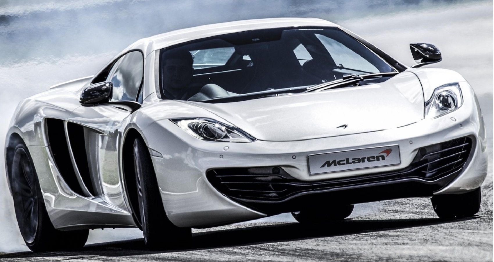 10 Fast Cars That Actually Aren't All That Fun To Drive