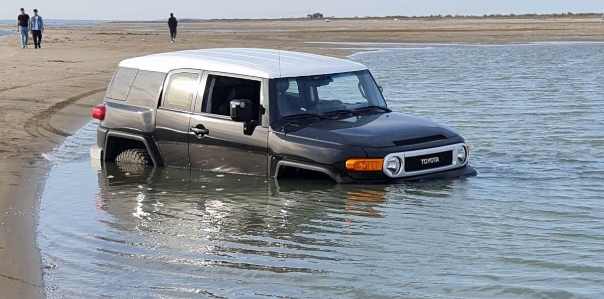 10 Reasons Why Off-Road Enthusiasts Should Consider The Toyota FJ Cruiser