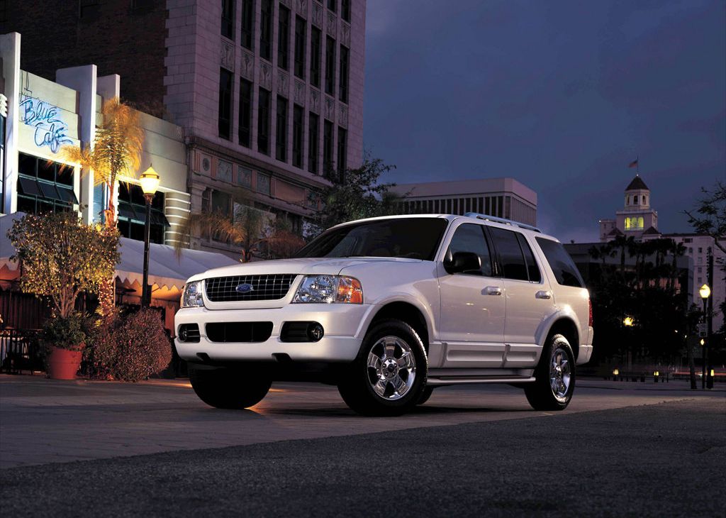 10 Cool Cars From The Early 2000s That Are Notoriously Unreliable