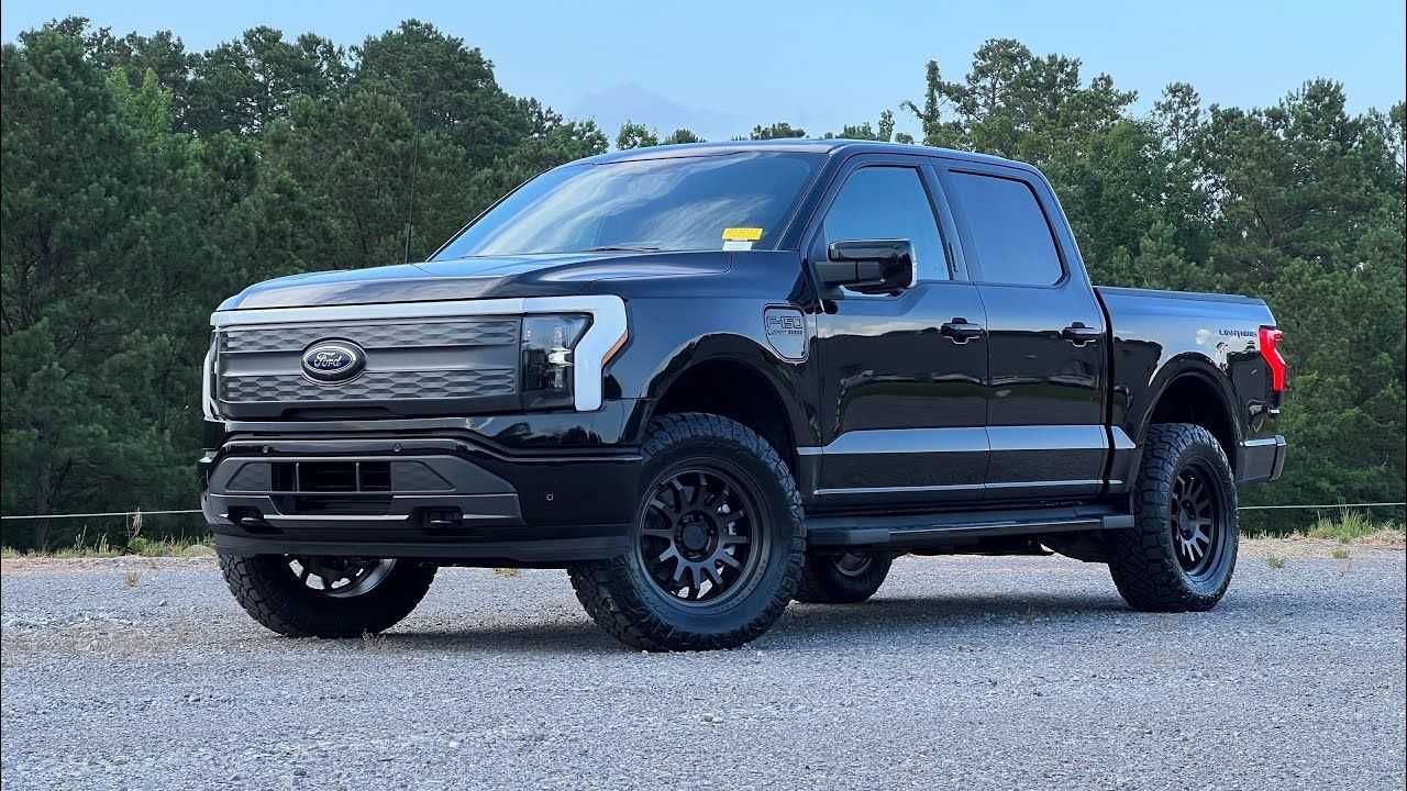 10 Reasons Why You Should Consider The Ford F-150 Lightning As Your ...