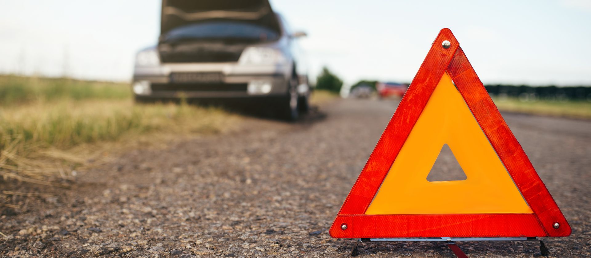 10 Essential Things To Keep In Your Car