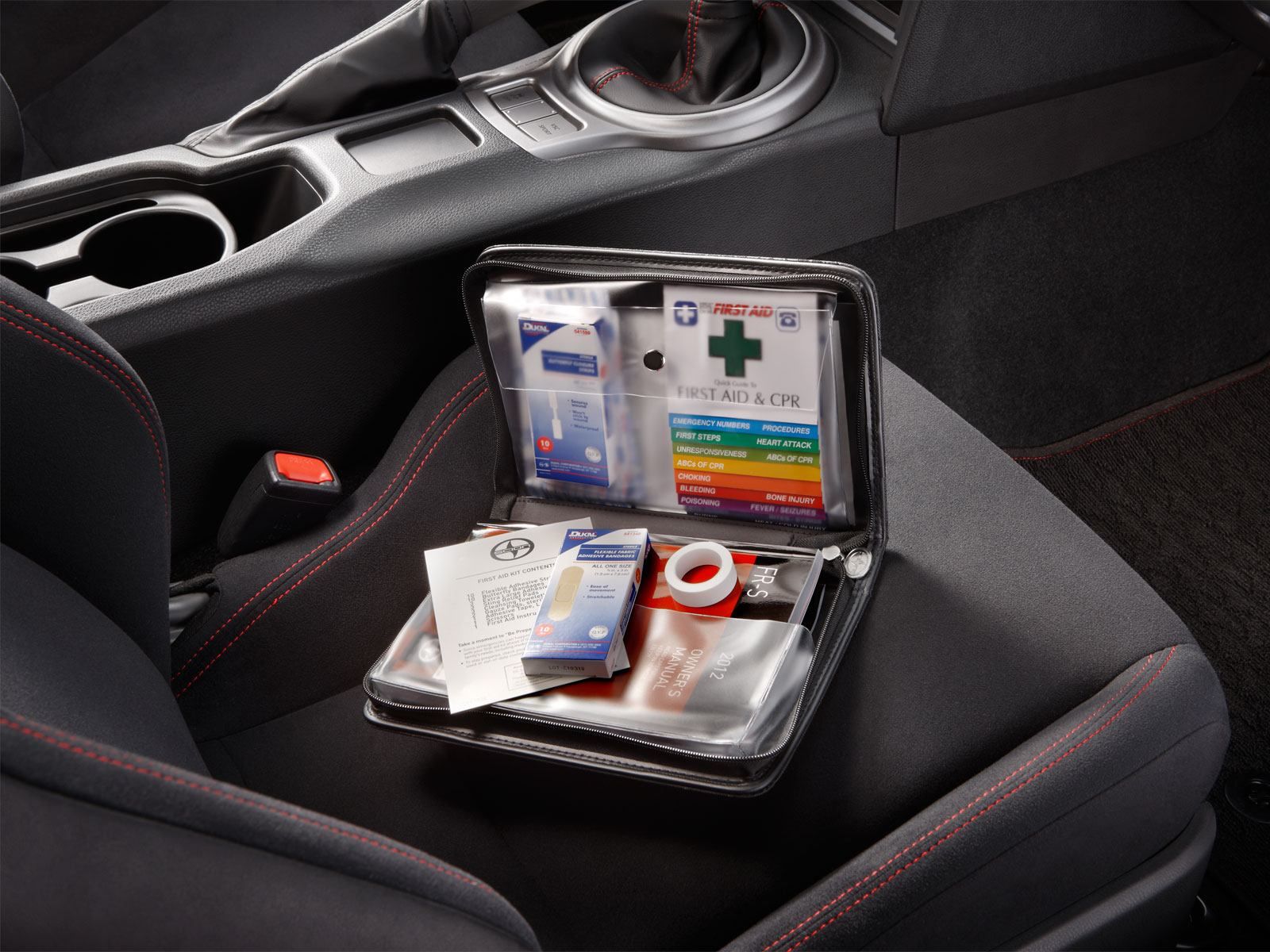 10 Essential Things To Keep In Your Car