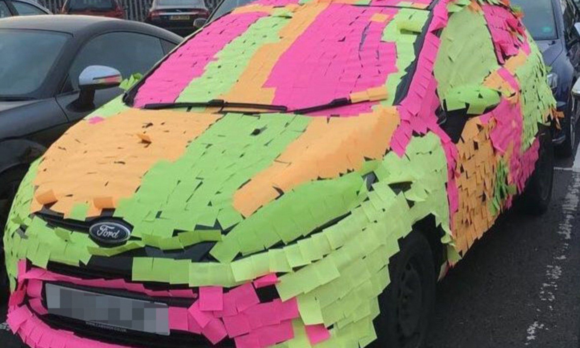 10 Essential Things To Keep In Your Car