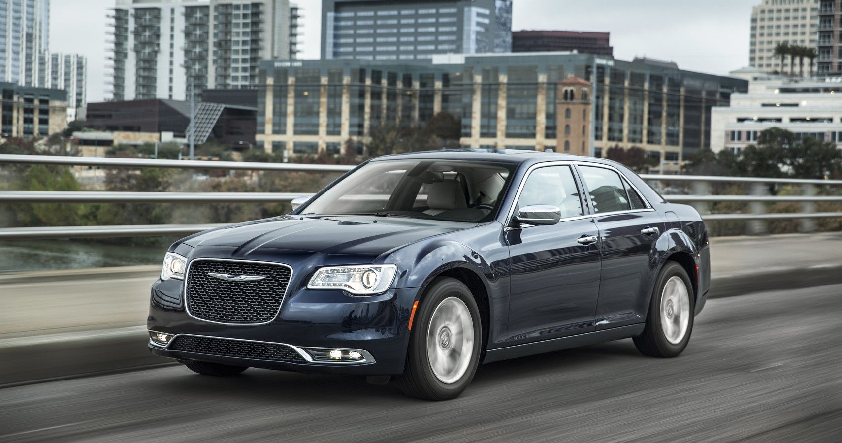 The HEMI-Powered 2023 Chrysler 300C Is The Last Of Its Kind