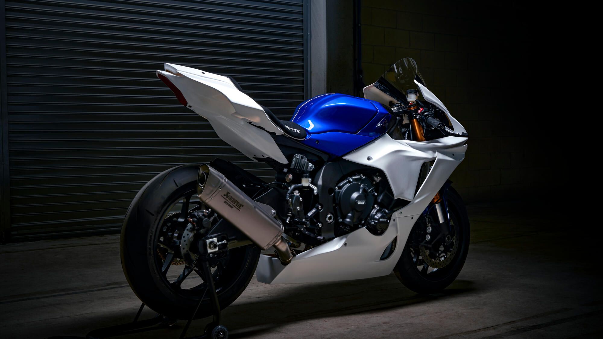 5 Reasons Why We Love The New Yamaha R1 GYTR (5 Reasons Why An R6 Is ...