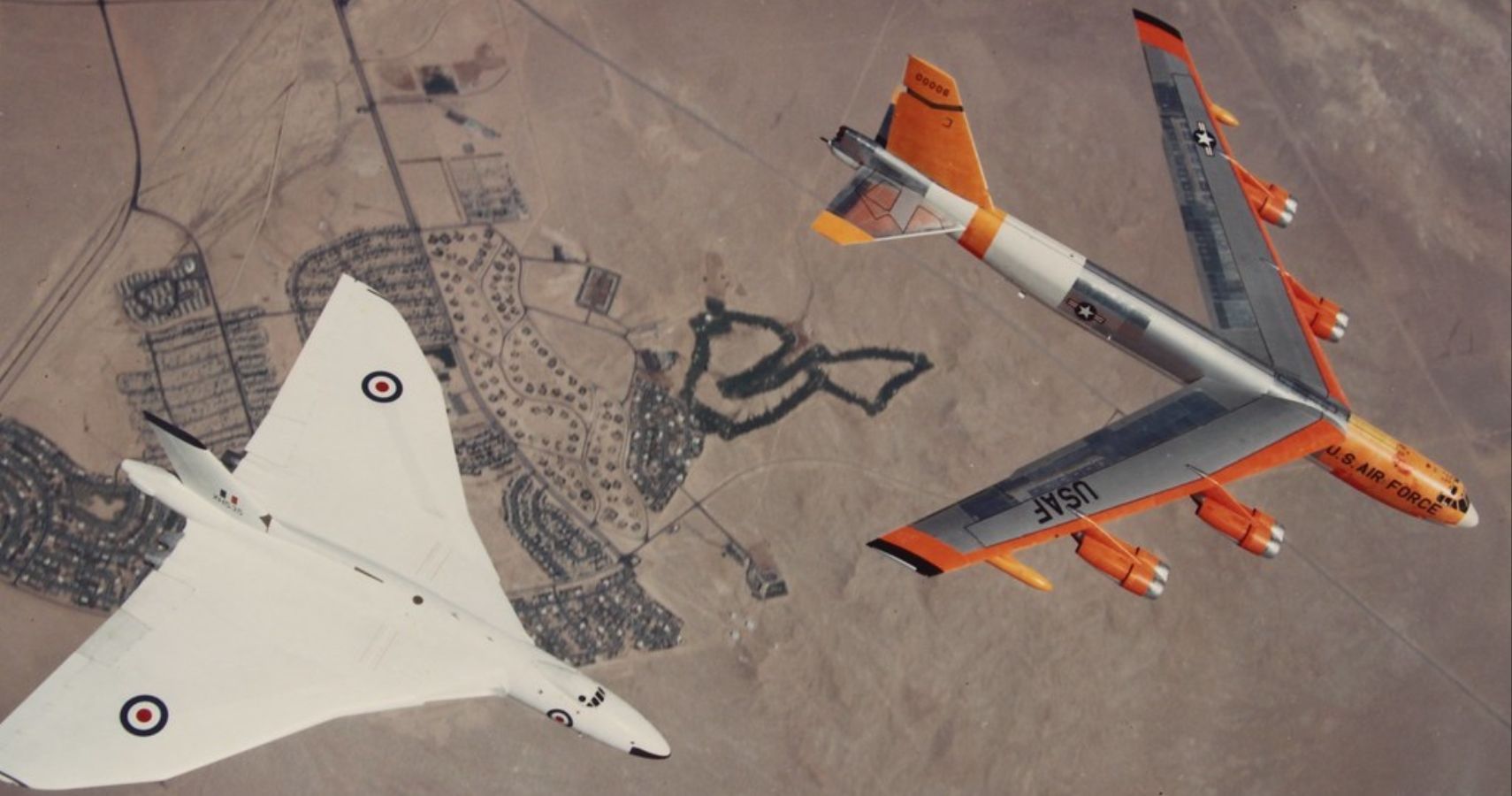 Why The Avro Vulcan Was The More Capable Heavy Bomber Than The Boeing B ...